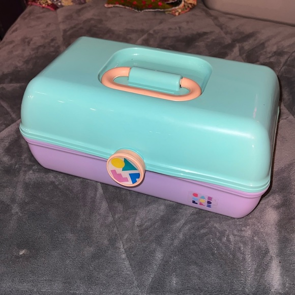 Caboodles | Bags | Vintage Caboodles Makeup Products Case | Poshmark